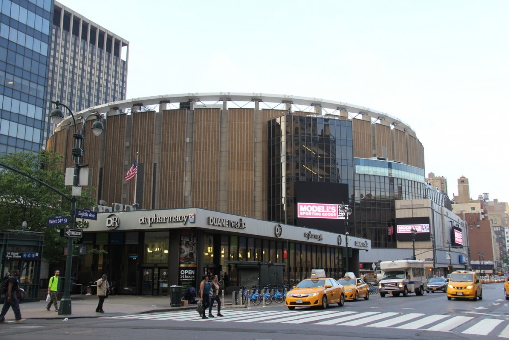 Ranking Of The Top 15 Ugliest Buildings In NYC, #12 Is Really Lame
